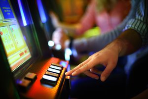 Gambler's Help, Victoria, Australia | 1800 858 858
